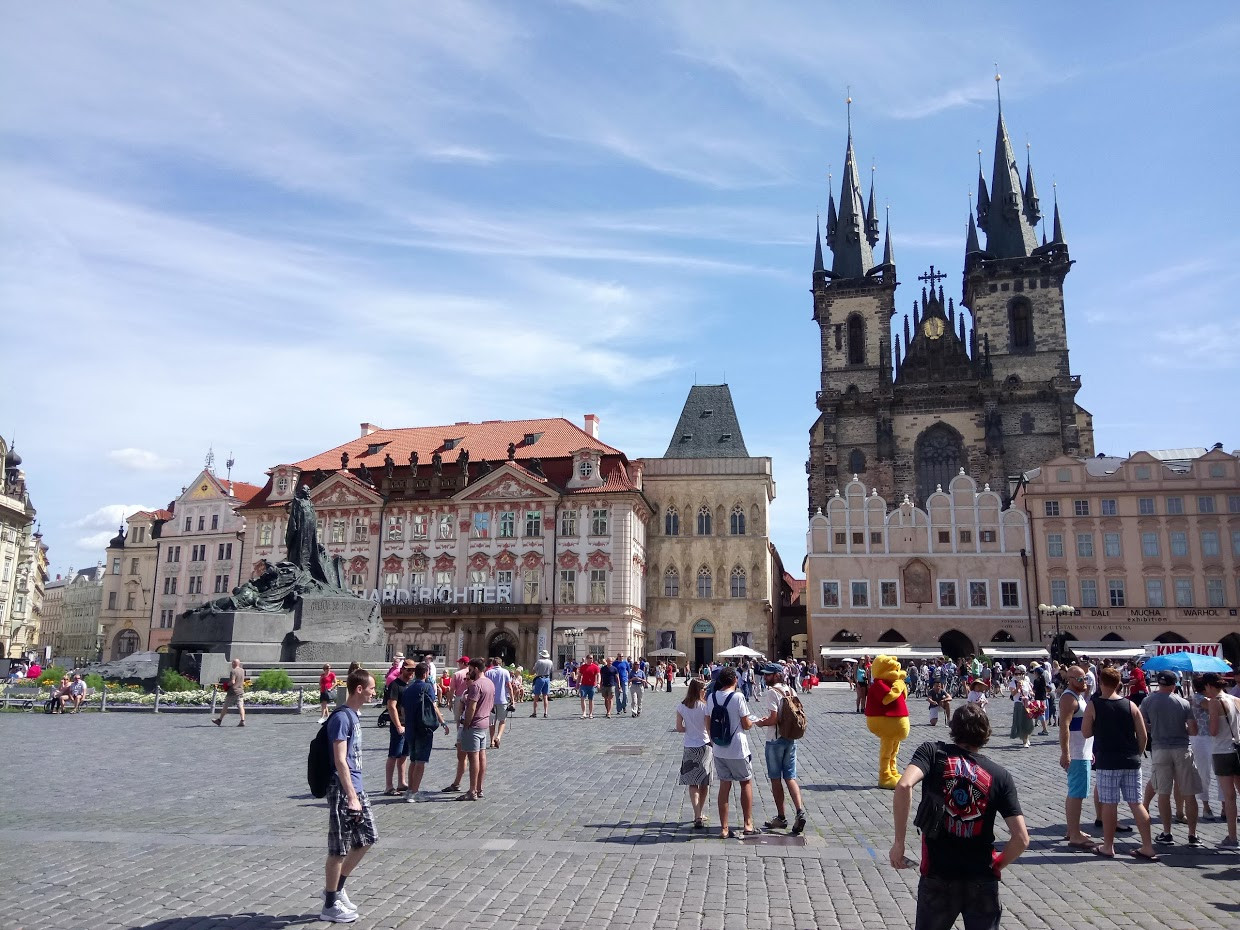 Old Town Square (Map, Images and Tips) | Seeker