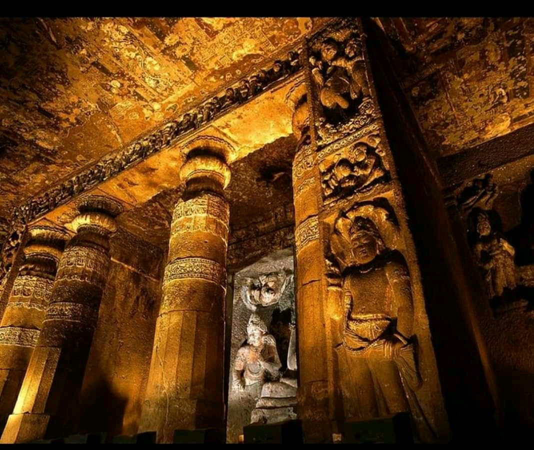 Ajanta Caves (Map, Images and Tips) | Seeker