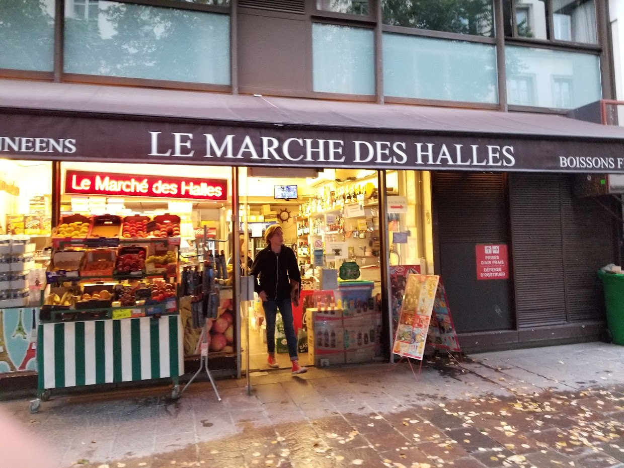 Le Marche Des Halles (Map, Images and Tips) | Seeker