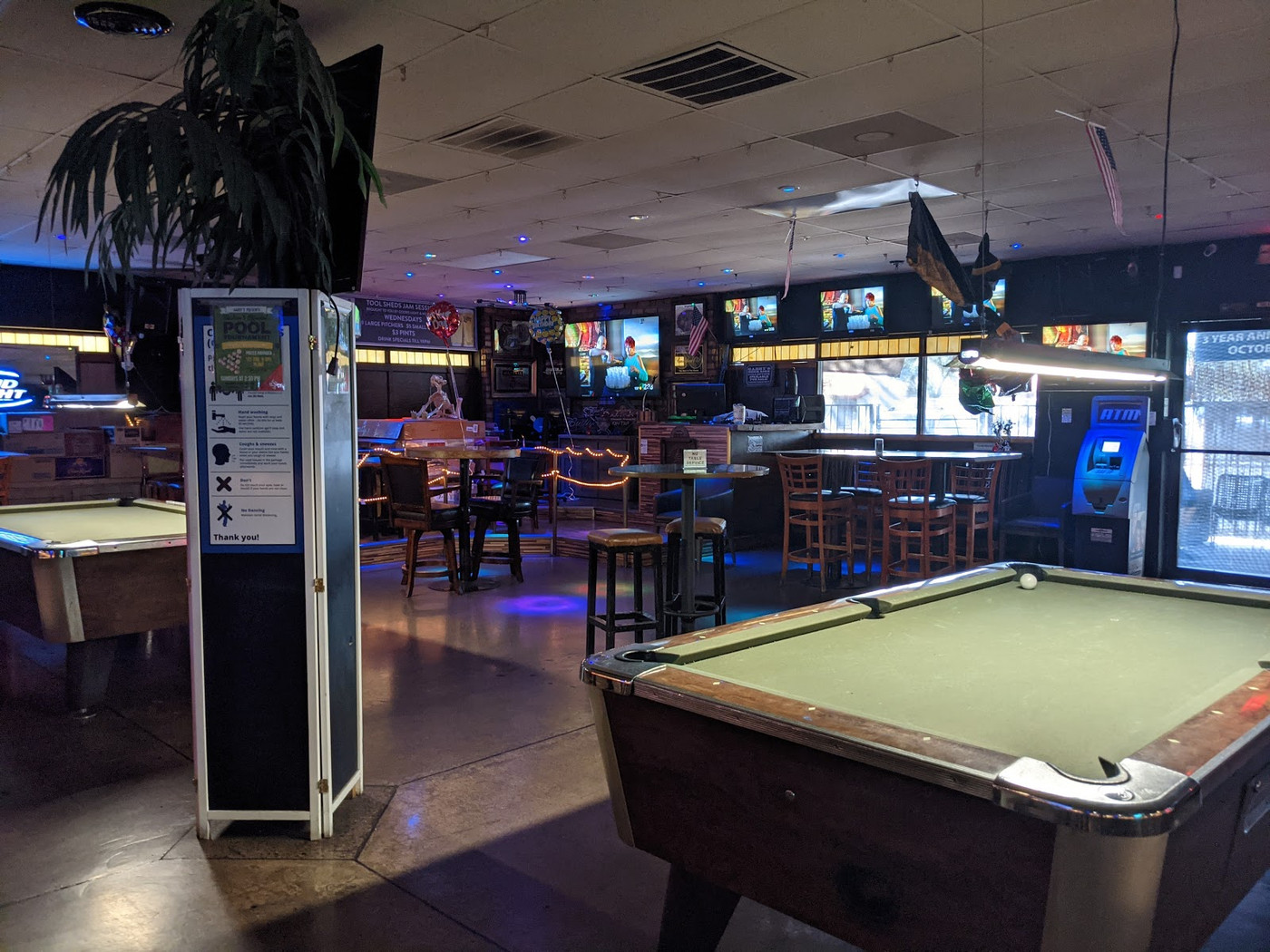 Gabby’s Sports Bar and Grill (Map, Images and Tips) | Seeker