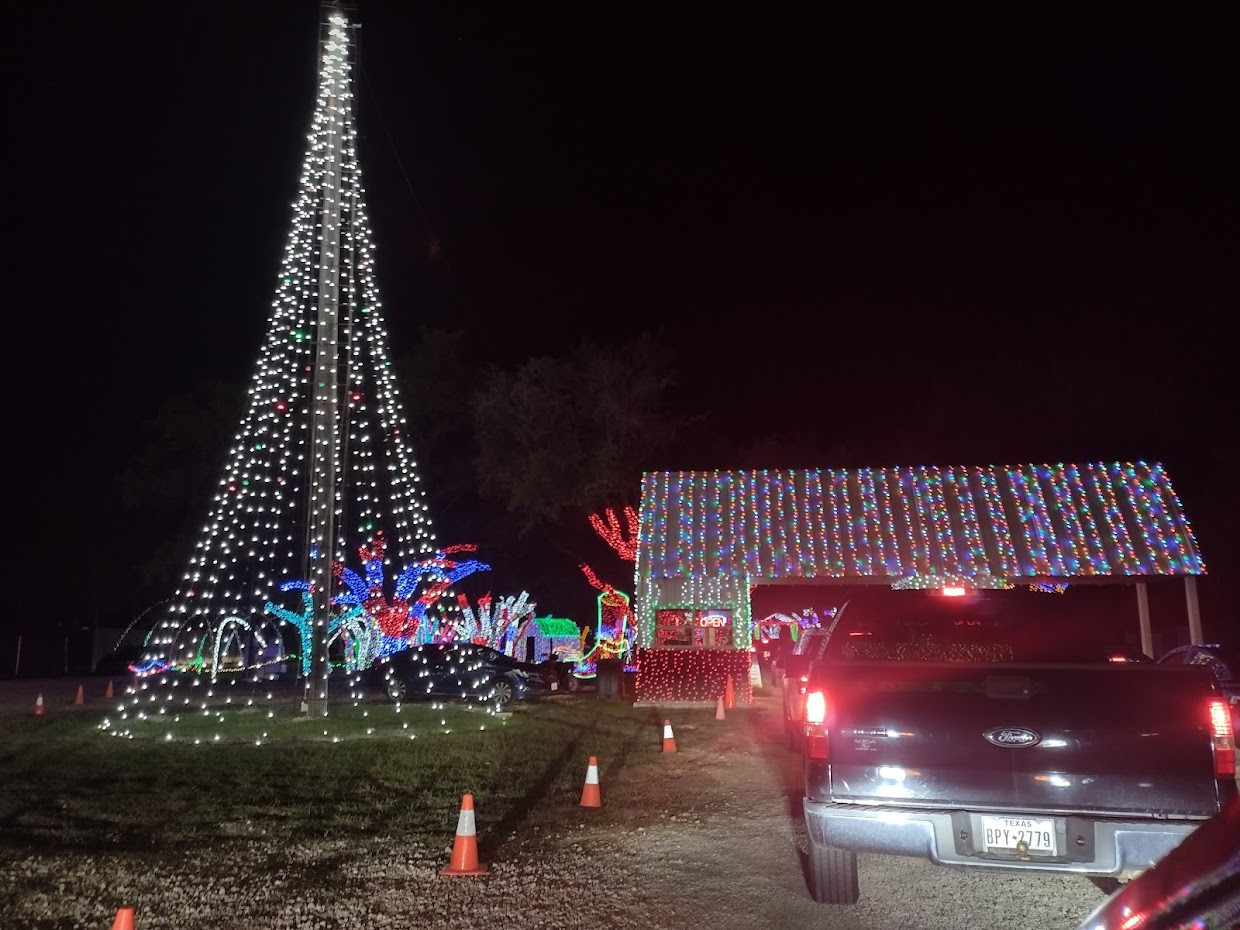 Santa's Ranch (Map, Images and Tips) | Seeker